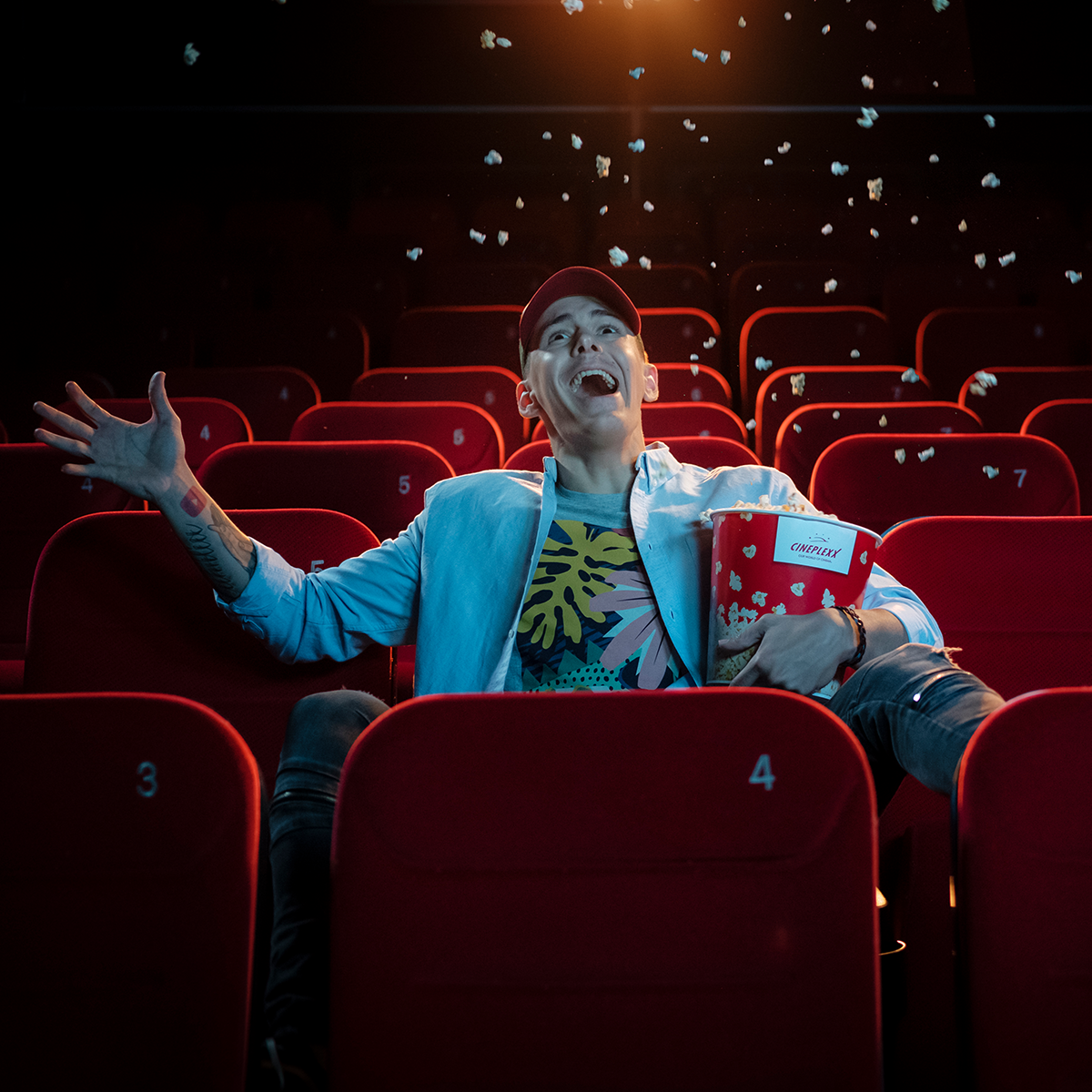 SUPER WEDNESDAY IN CINEPLEXX! - Split